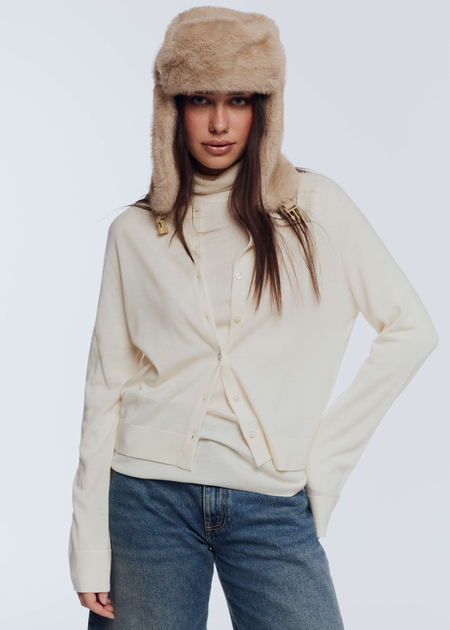 WHITE MERINO WOOL CARDIGAN | Trendy Confession