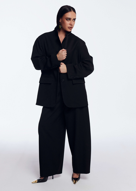 OVERSIZED BLACK SUIT | Trendy Confession