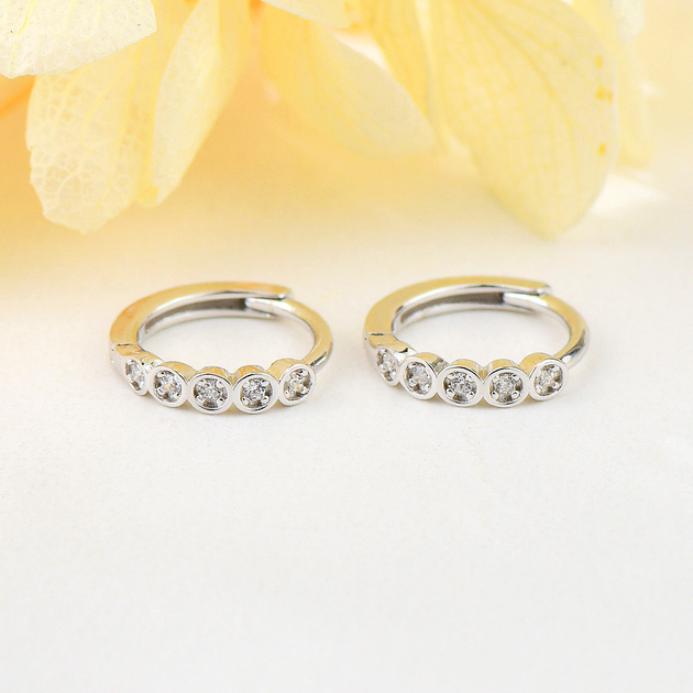 Сребърни обеци Халки с родий | колекция Delicate Silver | Бижута Invoke